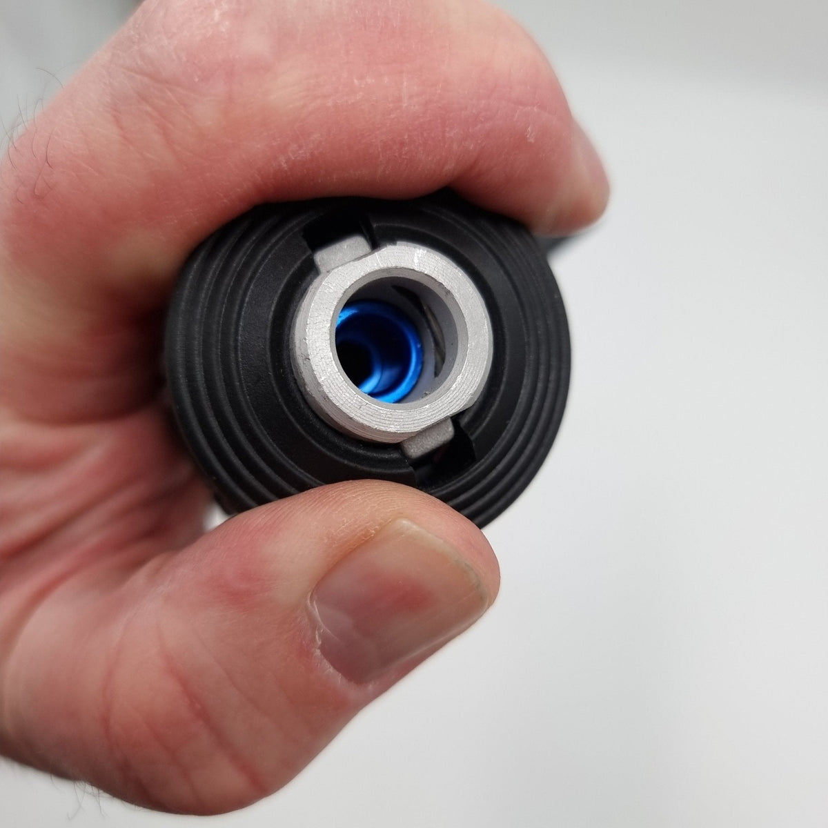 Bosch Hose Adapter — United Car Care